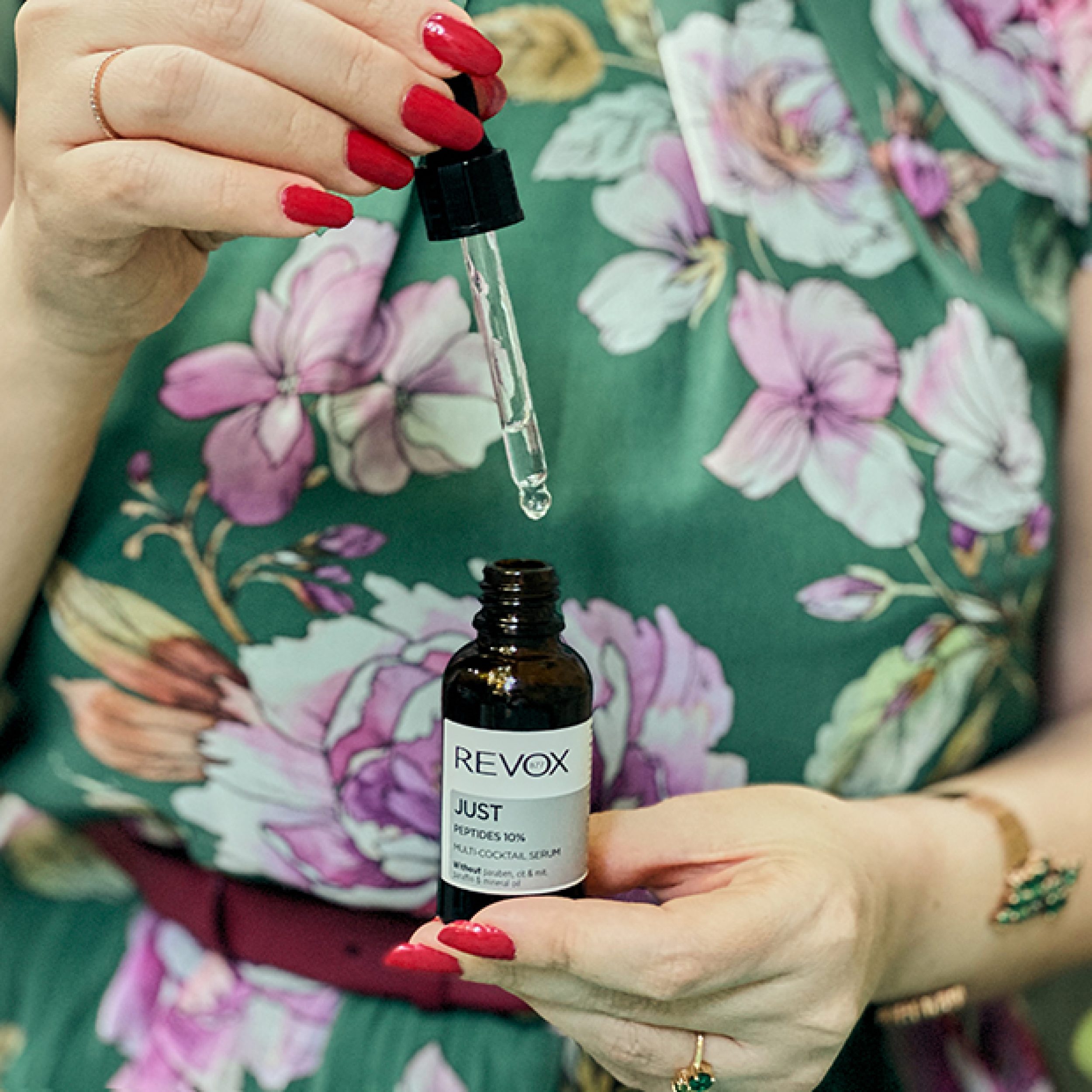 Adina Necula » Cosmetica minimalista: serurile tratament bazate pe ...